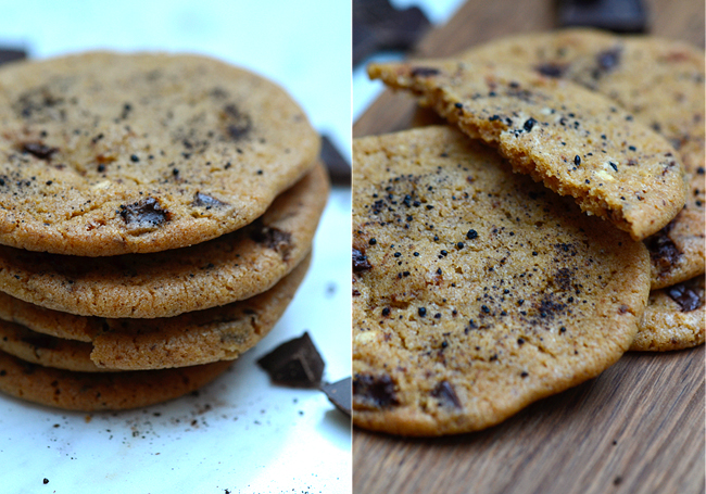 SPRØDE COOKIES MED LAKRIDS OG HVID CHOKOLADE